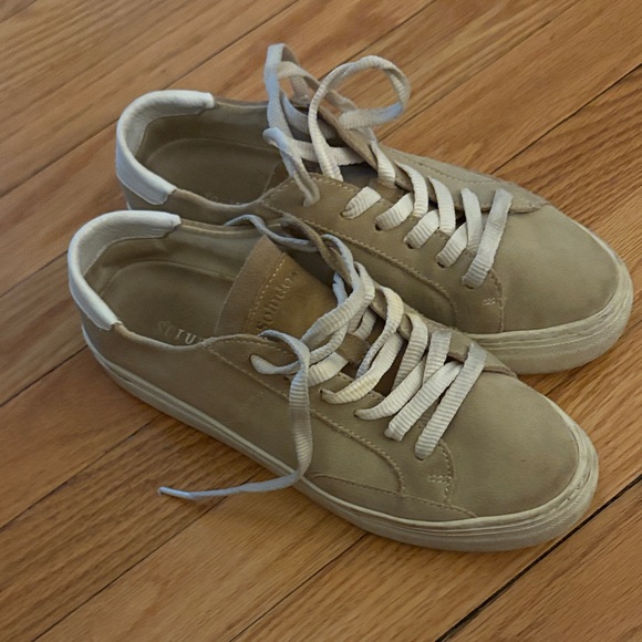 Soludos | Shoes | Soludos Tan Sneakers | Poshmark